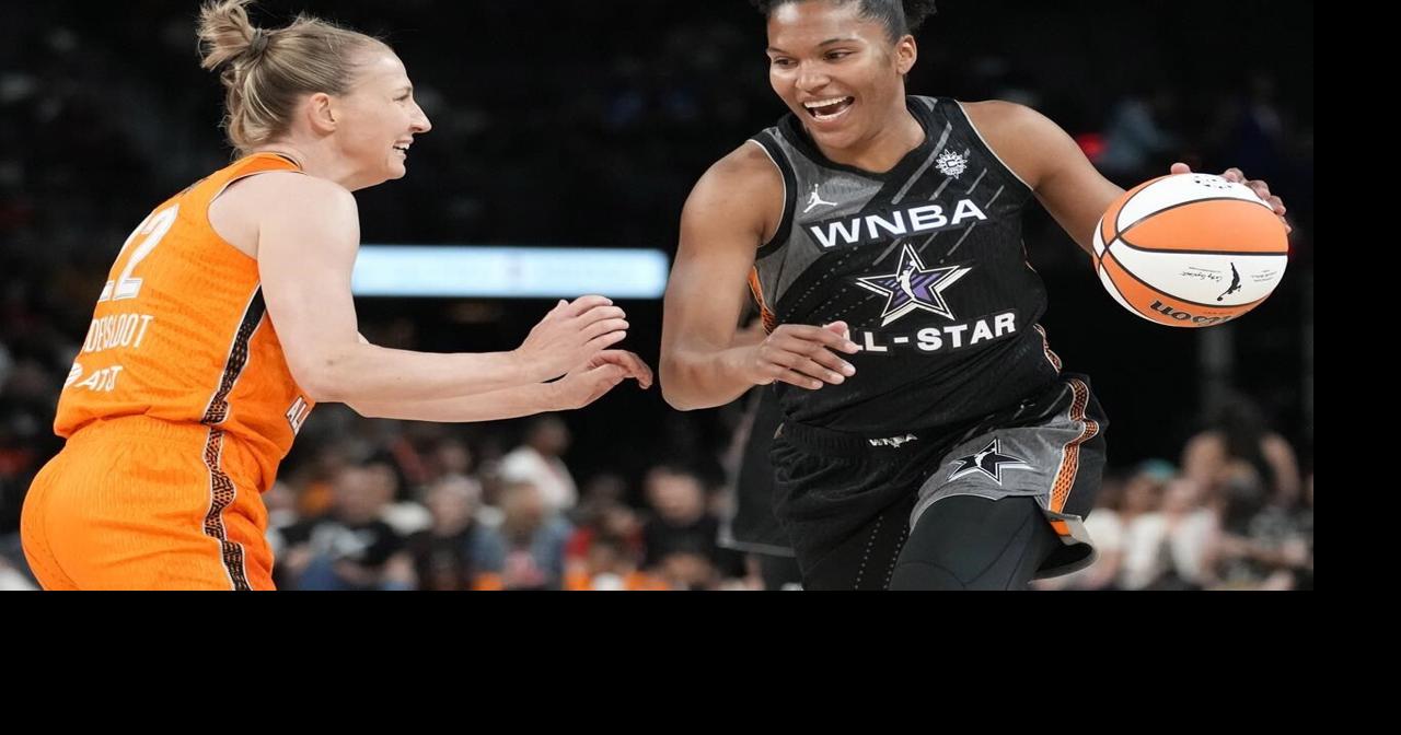 Connecticut Sun stars DeWanna Bonner and Alyssa Thomas announce their ...