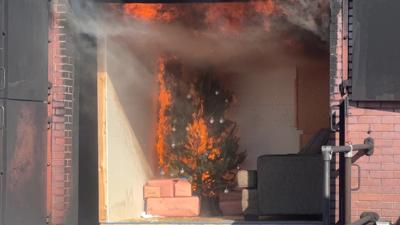 The devastation of Christmas tree fires | | weny.com