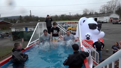 Community Makes a Splash for Special Olympics New York | News | weny.com