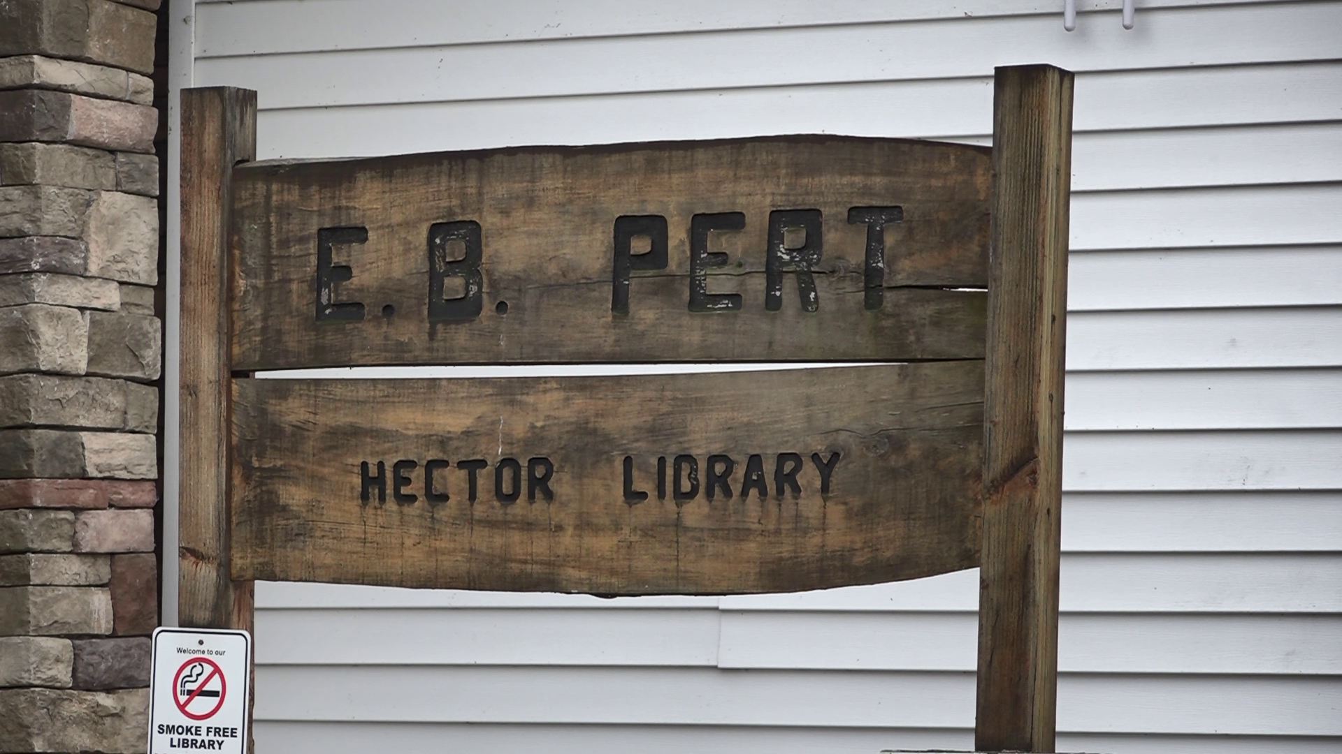 Hector Playground Project partners with local library | News | weny.com