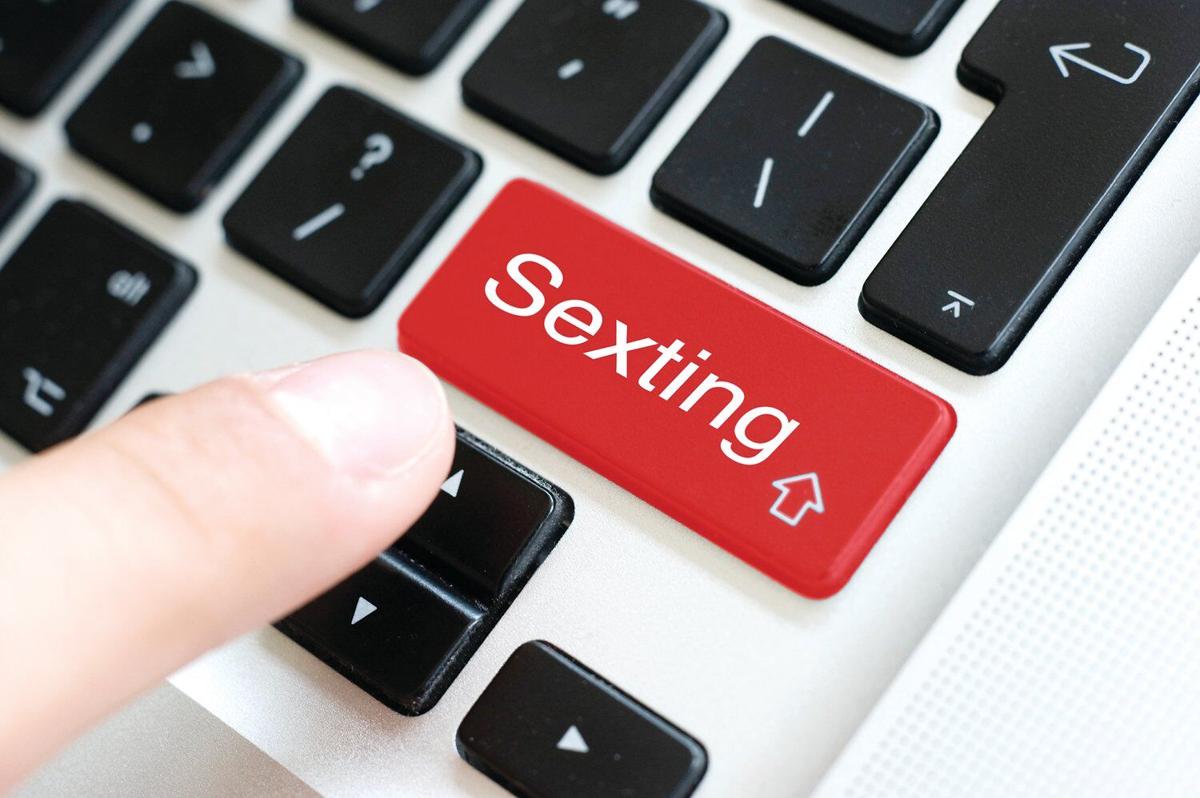 Colorado has no training on how to investigate school sexting ...