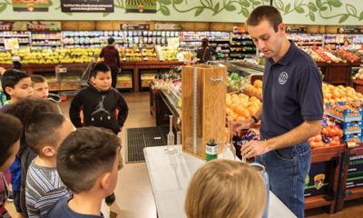 Grocery store becomes classroom | Archives | westvalleyview.com