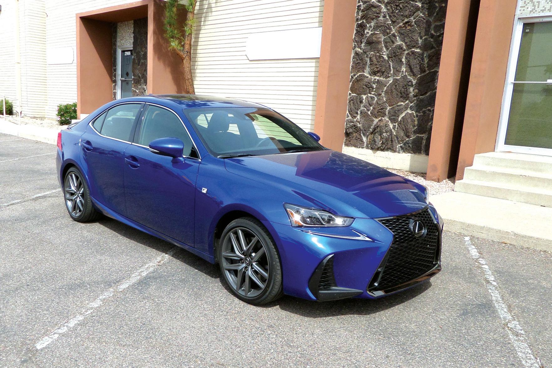 2019 Lexus IS350 | Online Features | westvalleyview.com