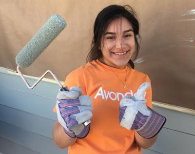 Teens paint veteran’s home as a day of service | News | westvalleyview.com