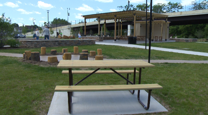 Canoe, Kayak launch park opens along the Mahoning River in Niles ...