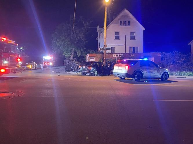 One car flipped on roof in Youngstown two-vehicle crash | Youngstown ...