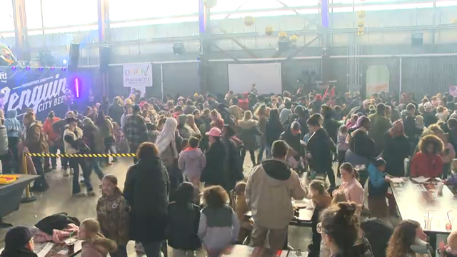 'KPop Demon Hunters' fills Penguin City to the brim | Archives | wfmj.com