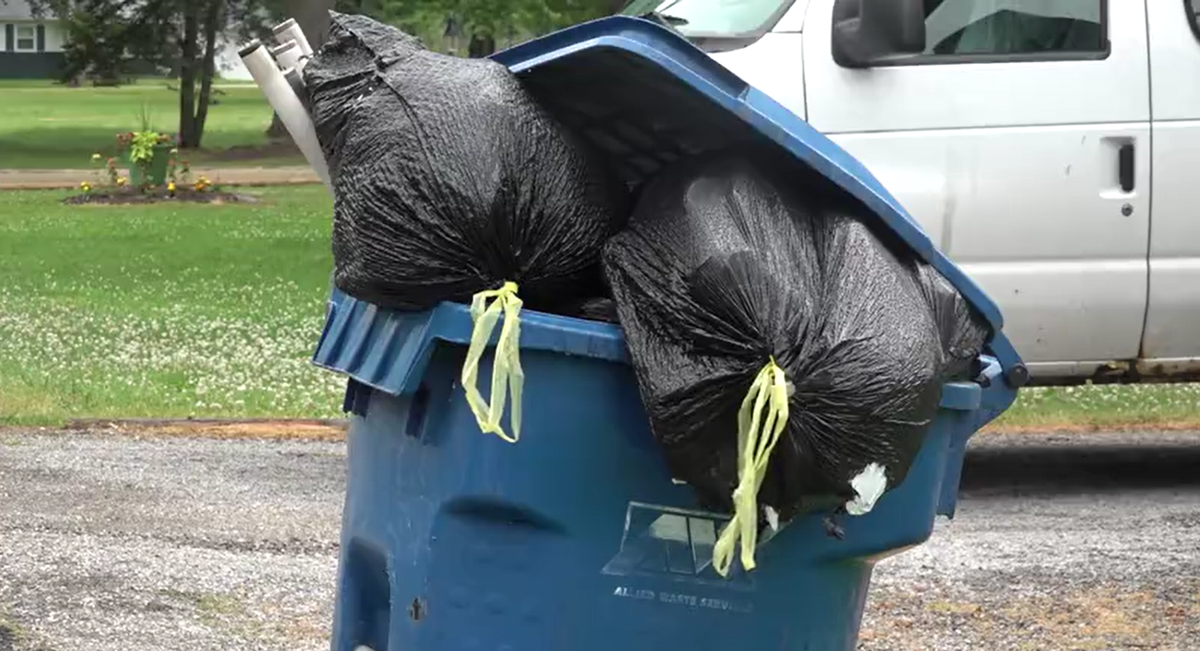 Republic Services weeks late picking up trash in Vienna Township | News ...