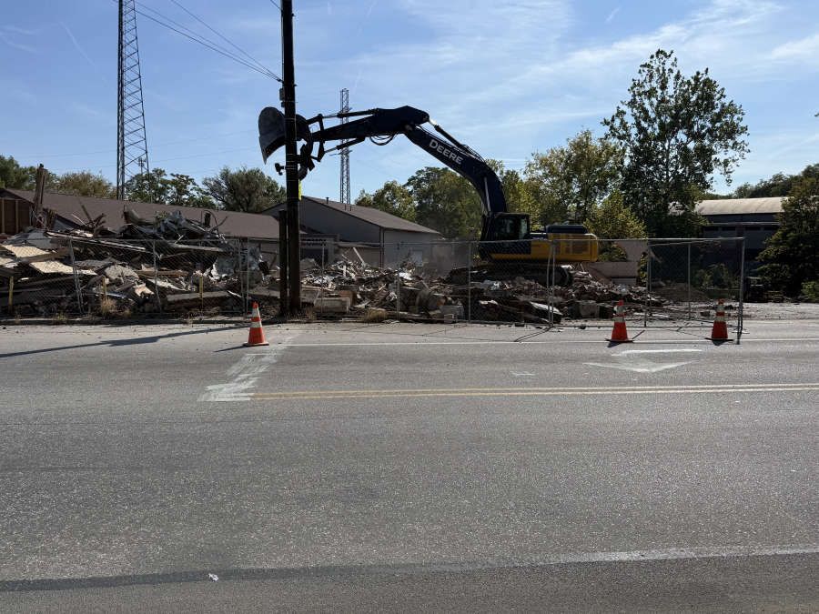 Century-old Struthers building, former Los Gallos demolished | Local ...