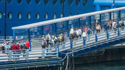 How to Find Sanctuary in the Middle of Alaska’s Record-Breaking Cruise ...