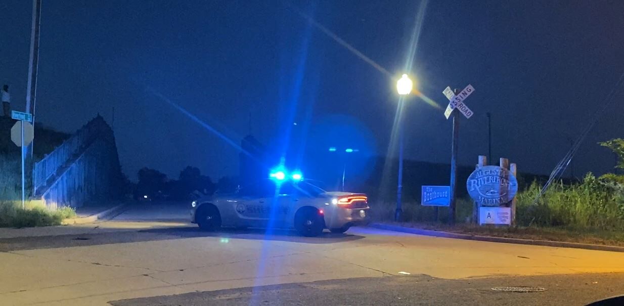 New details in Riverfront Drive shooting that left 1 dead, 2 injured ...