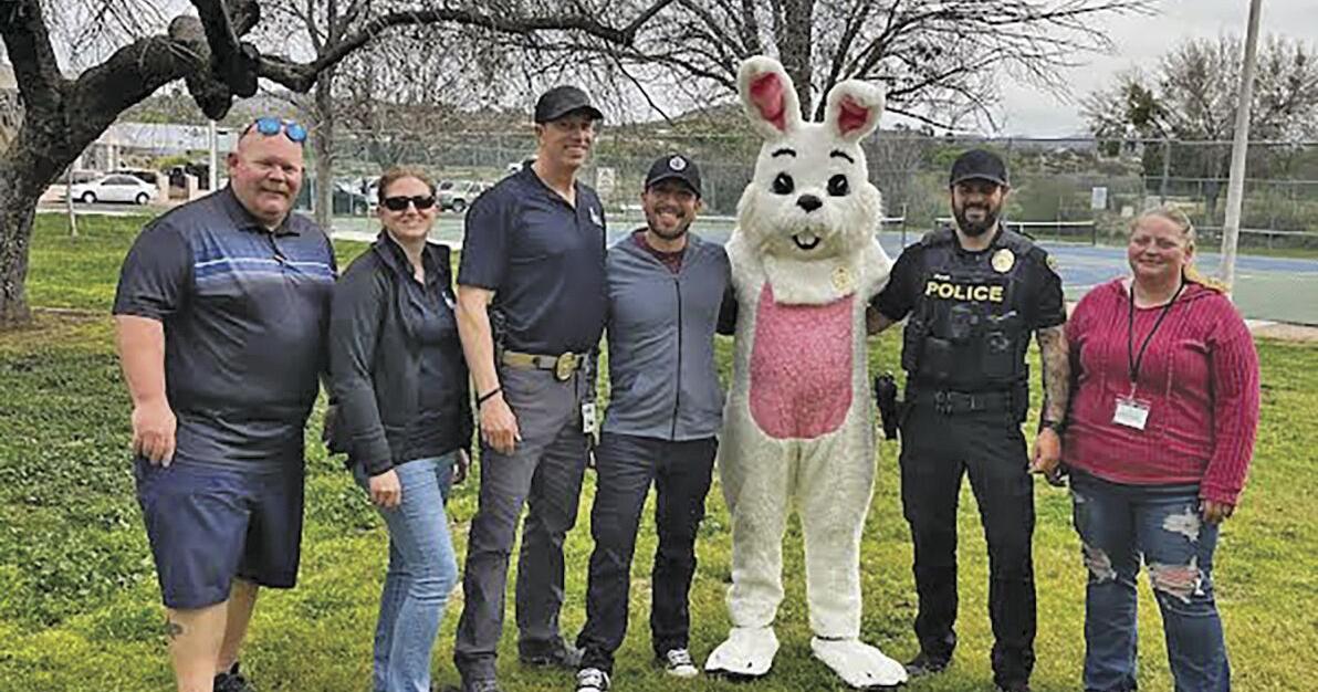 Cops Who Care delivers Easter goods | Around Town | wickenburgsun.com