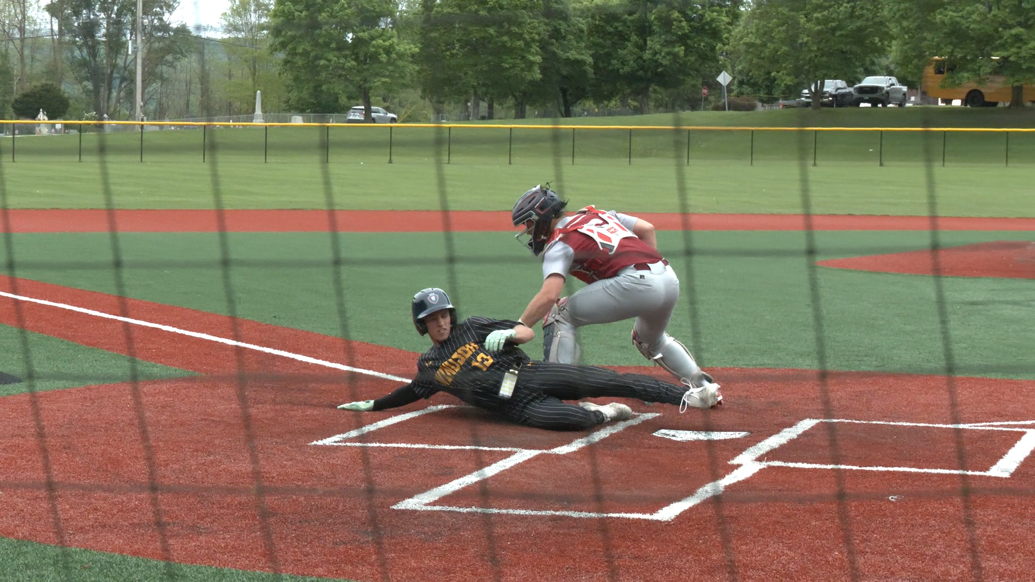 Windsor baseball uses fast start to roll past Sidney in sectional ...