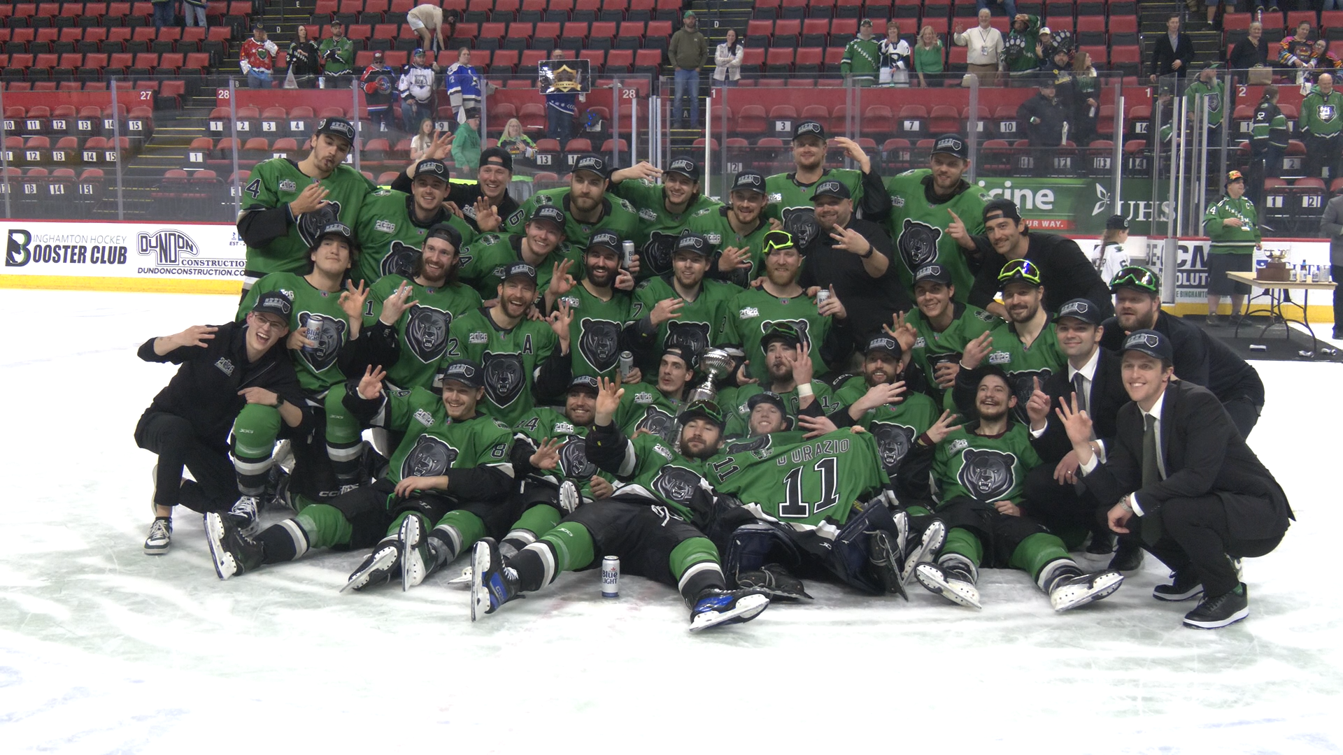 Black Bears defeat Pee Dee in game four, complete historic FPHL Finals ...