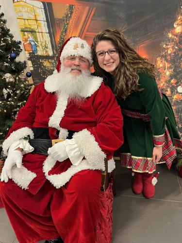 Matthews Hosting Free Pet and Kid Photos with Santa Event | Video ...