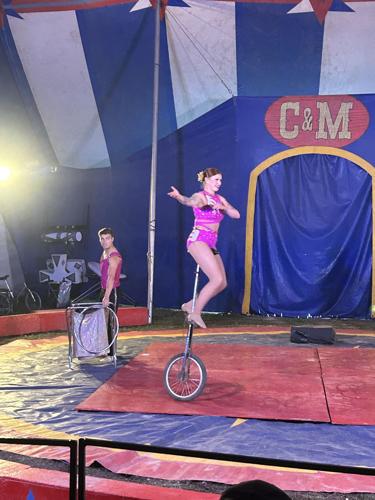Culpepper and Merriweather circus wows crowds in Williams | Williams ...