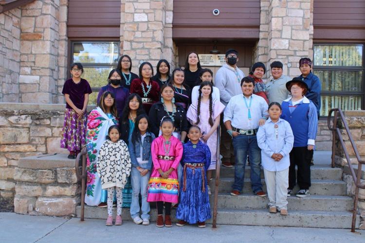 Students celebrate Native American heritage at Grand Canyon School ...
