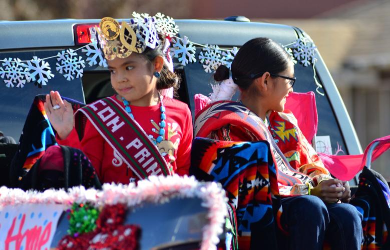Winslow Christmas Parade 2019 | Photo Galleries | williamsnews.com