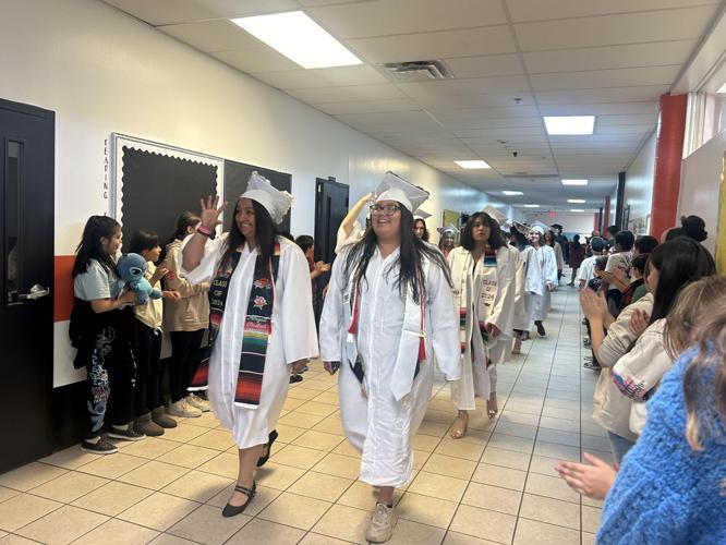 Grads take final walk through halls of Williams Elementary | Sports ...