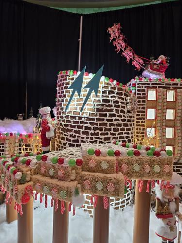 600-hour gingerbread village unveiled, largest in northern Arizona ...