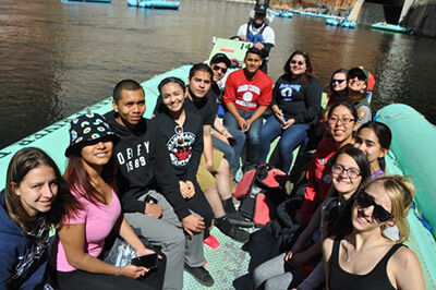 Grand Canyon School senior field trip | Photo Galleries | williamsnews.com