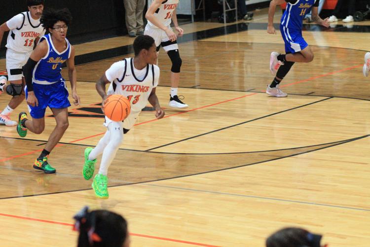 Williams High School Vikings take on new basketball season | Sports ...