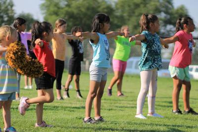 Williams youth cheer teams take the field | Sports | williamsnews.com
