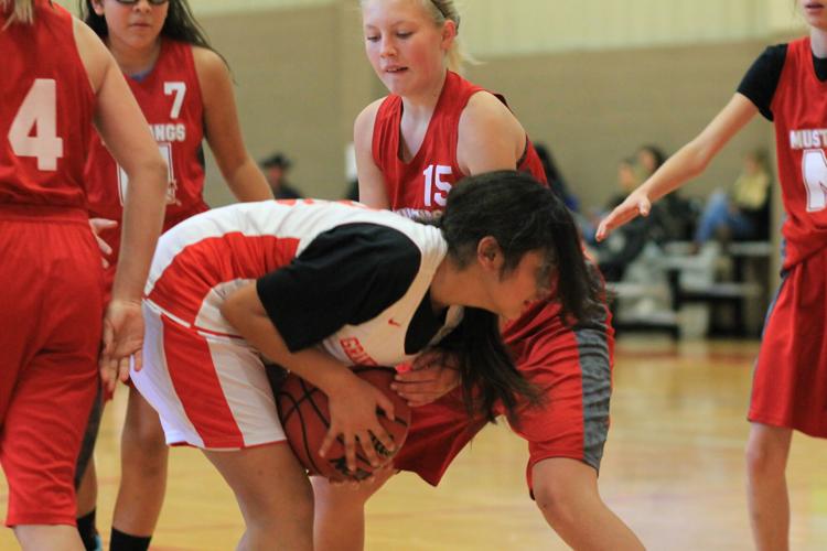 Grand Canyon Middle School Girls V. Maine Consolidated Nov. 24 | Photo Galleries | williamsnews.com