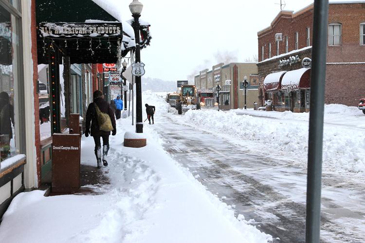 Thanksgiving Snow Storm | Photo Galleries | williamsnews.com