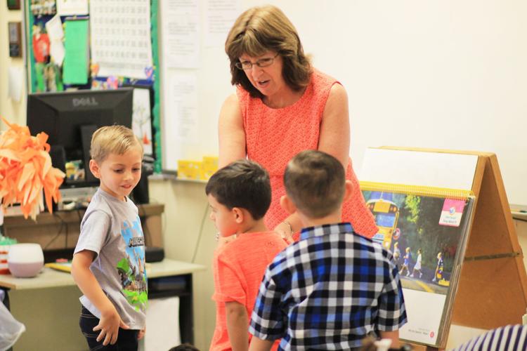 Williams Schools Return To Class | Photo Galleries | williamsnews.com