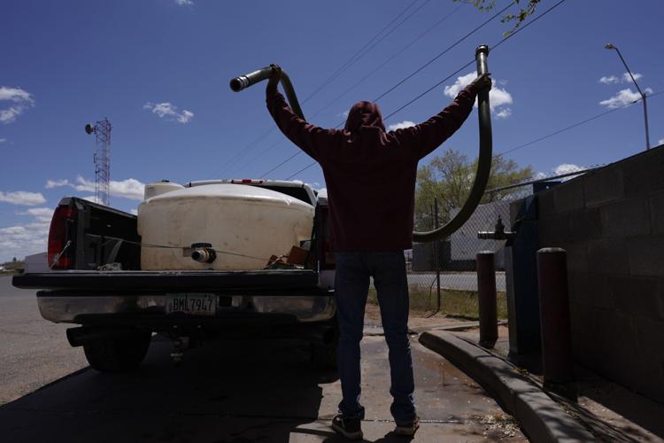 'The grief is so unbearable': Virus takes toll on Navajo | Regional ...