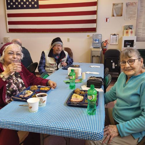 Williams Senior Center dinner | Photo Galleries | williamsnews.com