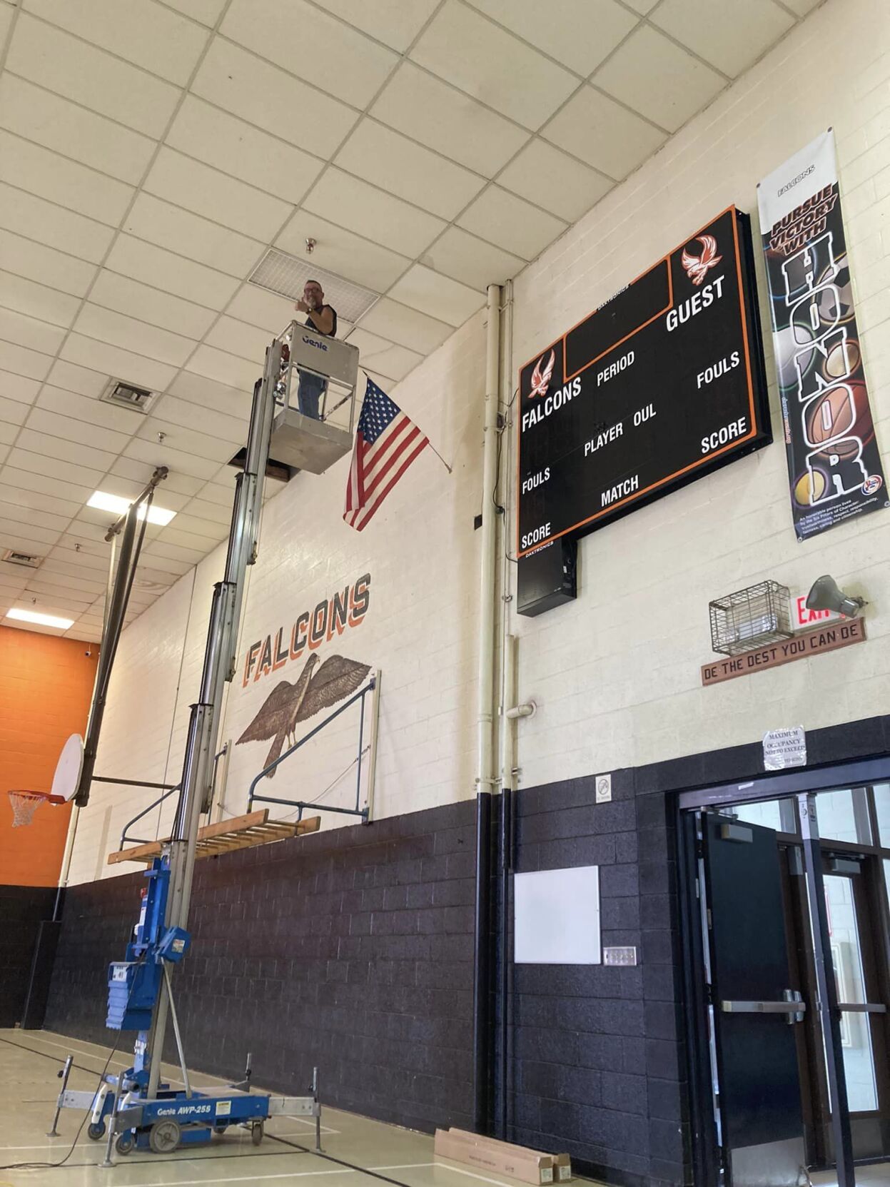 Williams Elementary-Middle School gym gets rennovated | Sports ...