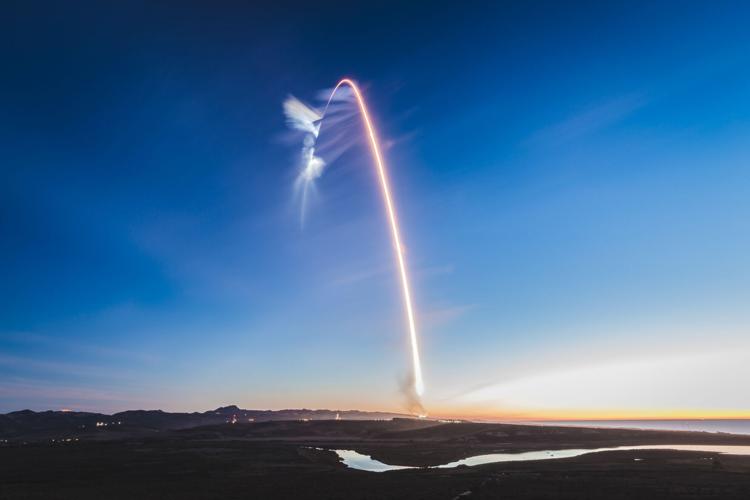 SpaceX rocket launch lights up northern Arizona night sky | News ...