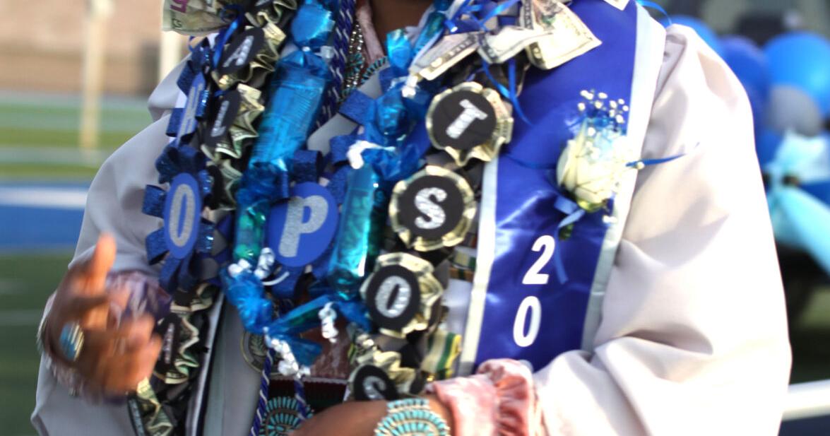 Hopi High celebrates 2021 graduates | Photo Galleries | williamsnews.com