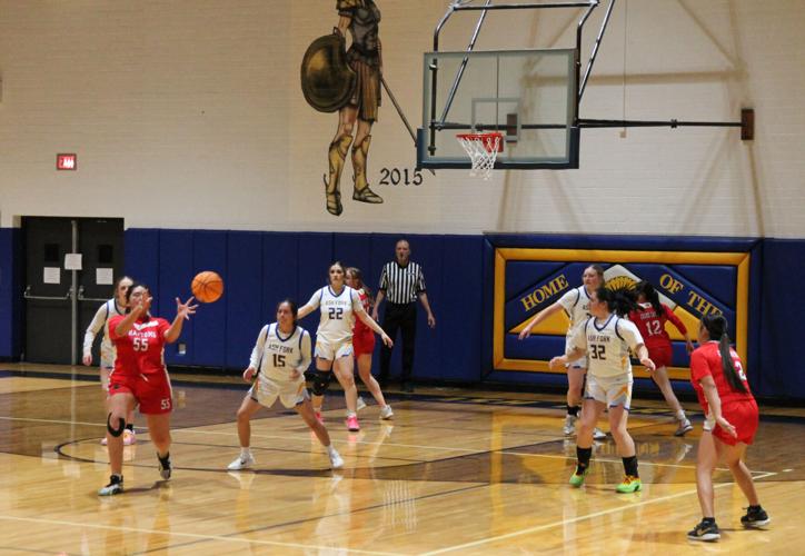 Ash Fork girls win back-to-back games | Sports | williamsnews.com