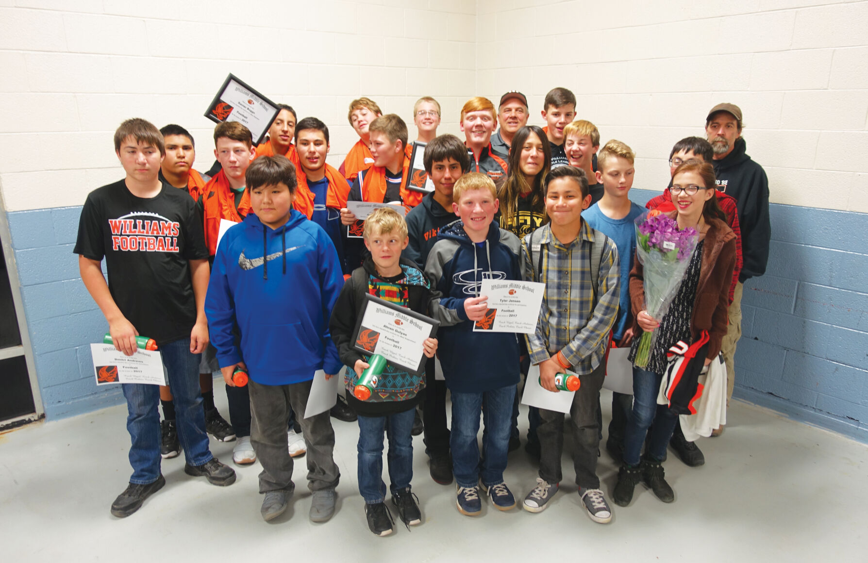 Williams Middle School honors fall athletes | Sports | williamsnews.com