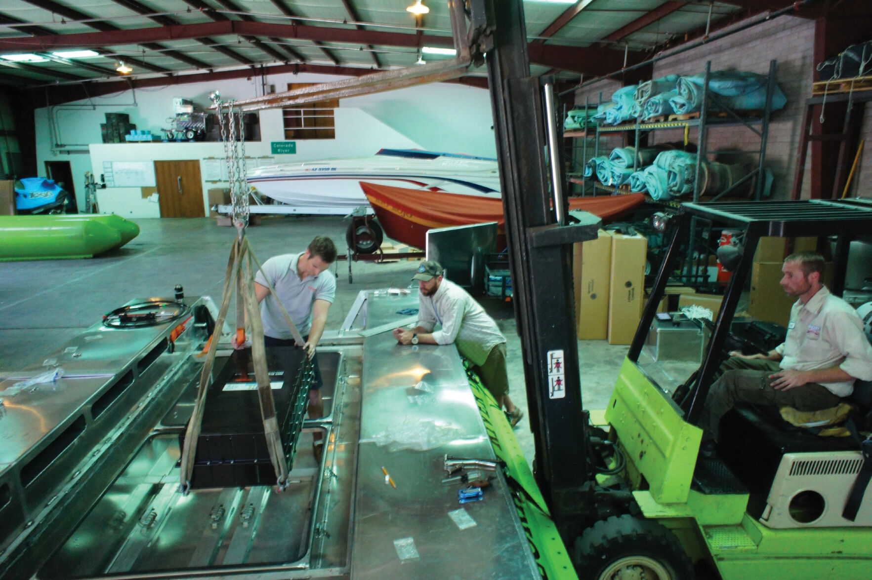 River rafting company debuts electric raft on Colorado River | Features ...