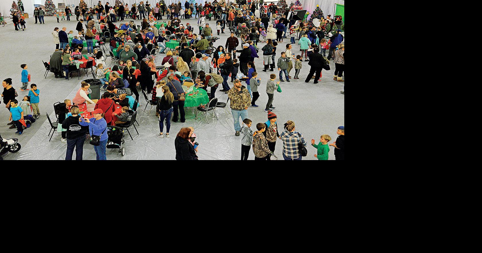 Williston holds Festival of Trees | Local News | willistonherald.com