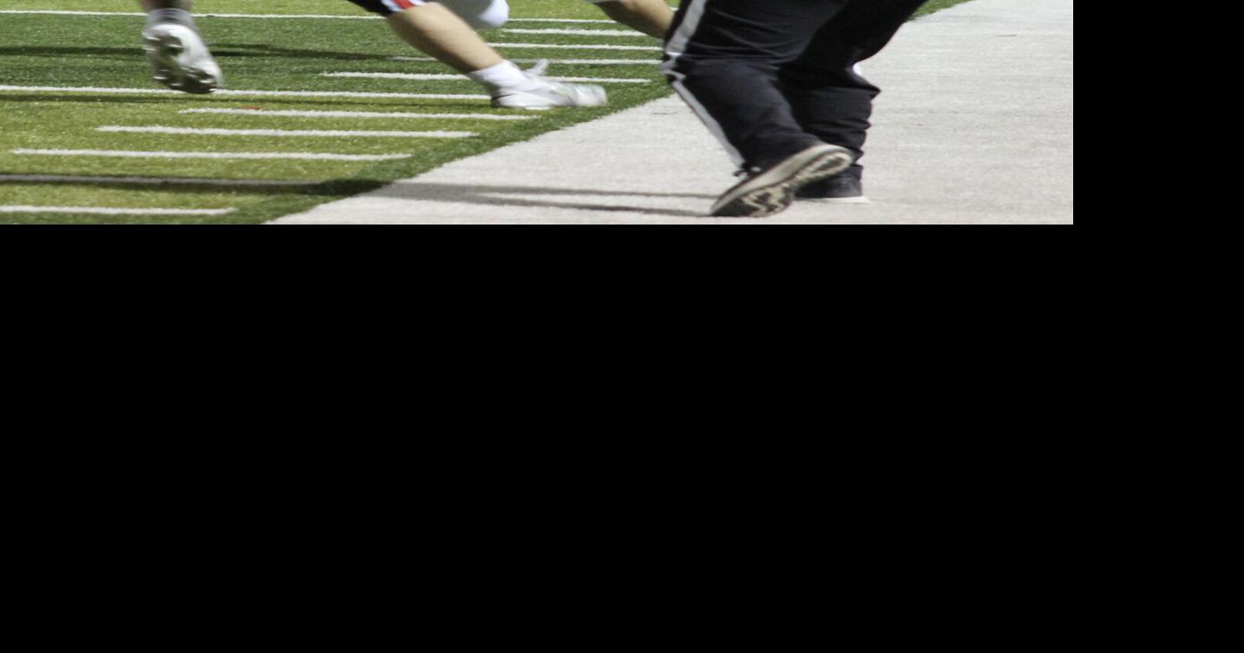 Red Devils run past Eagles 34–7 in Glendive | Prep Sports ...