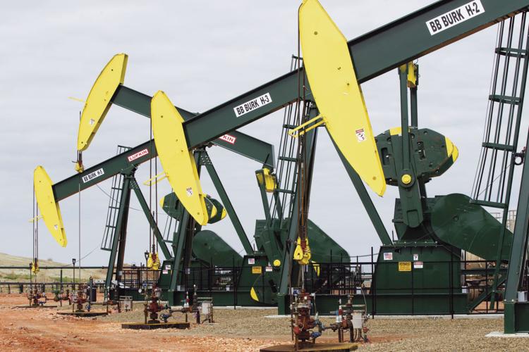Hess to continue six-rig program in Bakken, but new well completion ...