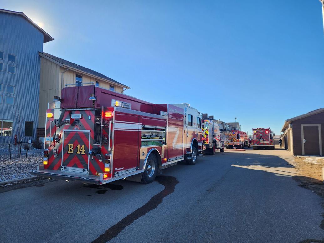 Garage fire spreads at Dakota Ridge Apartments | Local News ...
