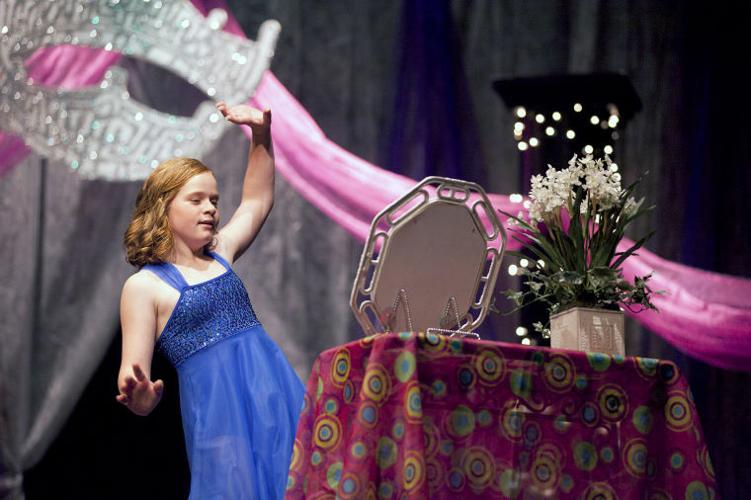 Miss ND Youth and Teen Pageants | Local News | willistonherald.com
