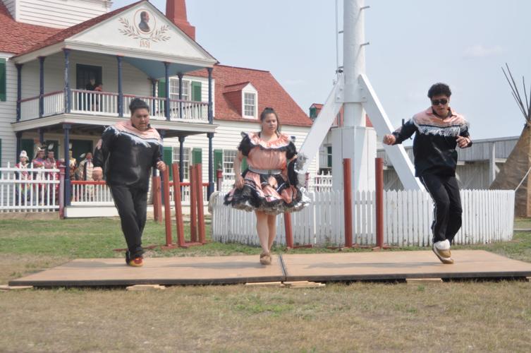 Art on display at Fort Union | Local News | willistonherald.com