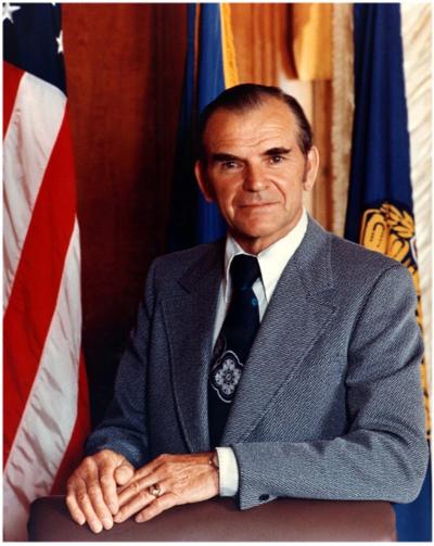 Arthur Link | Archives | willistonherald.com