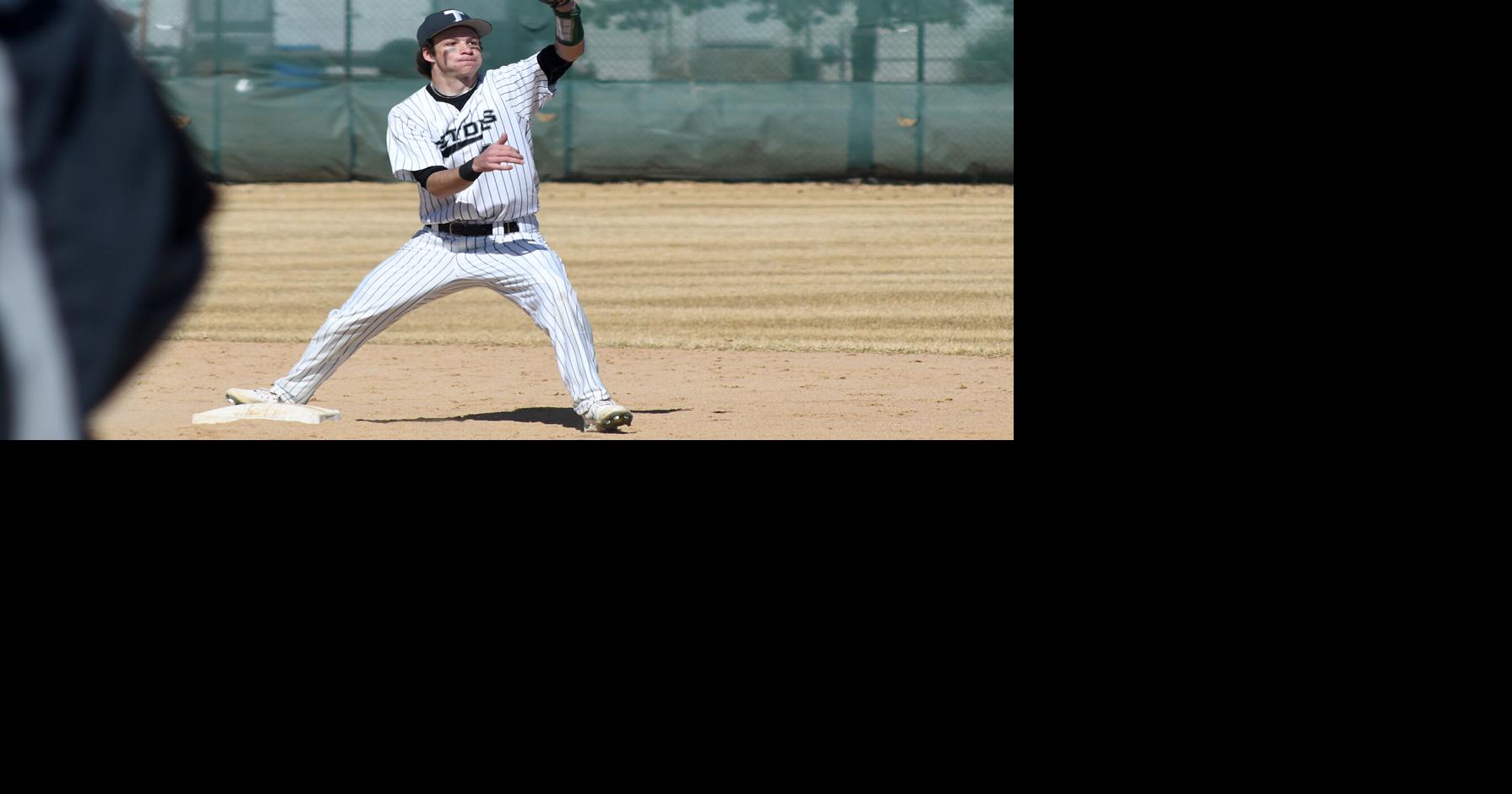 WSC baseball splits 2-game season opener | Collegiate Sports ...