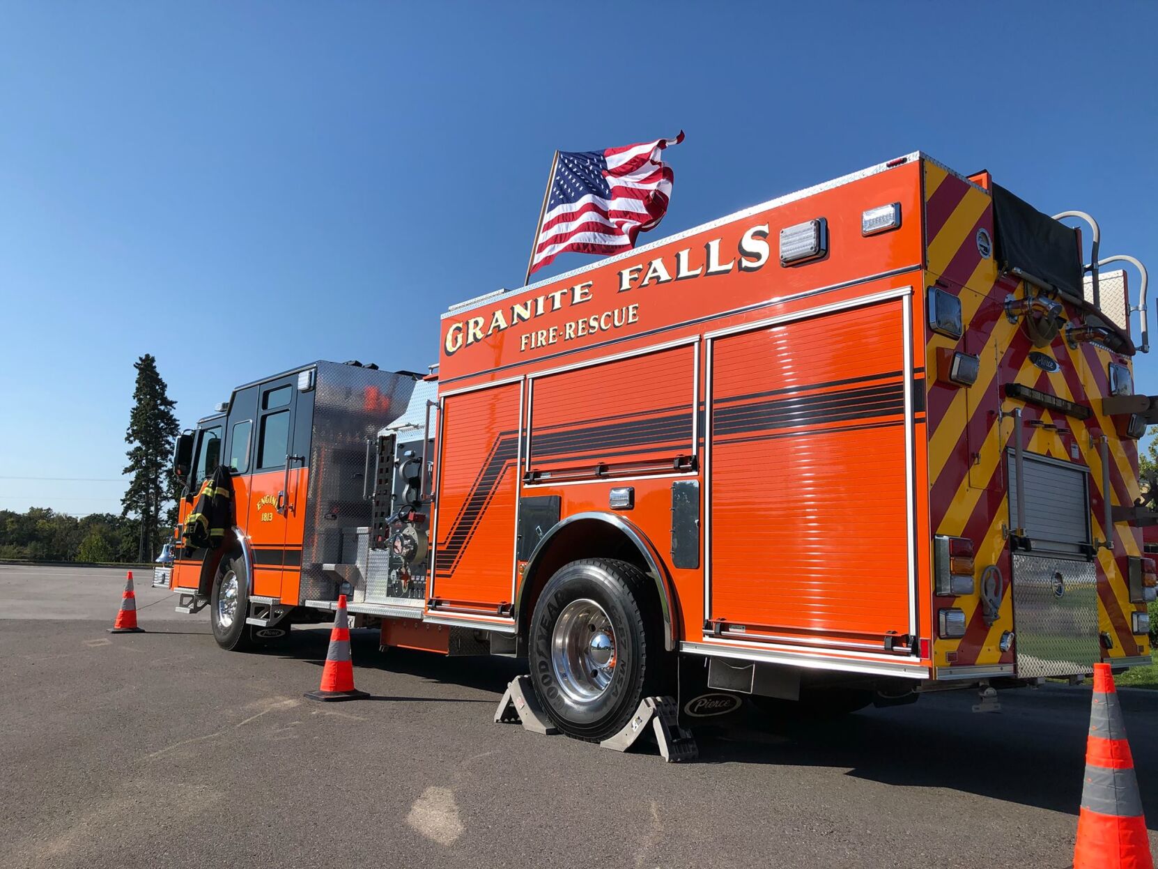 Several area fire departments battle wild fire near Granite Falls ...