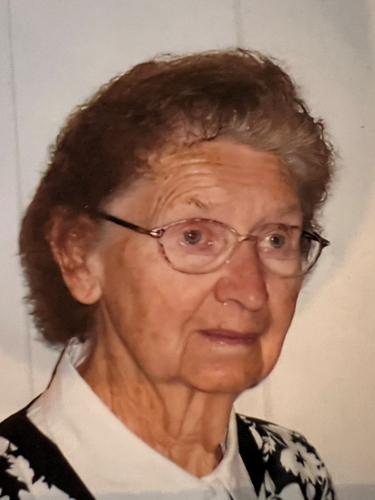 Lorraine "Dolly" Wosmek | Obituaries | willmarradio.com