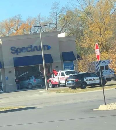 Van goes through window of Willmar store | News | willmarradio.com