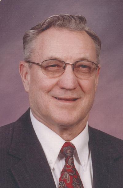 Ronald J. Tucker | Obituaries | willmarradio.com